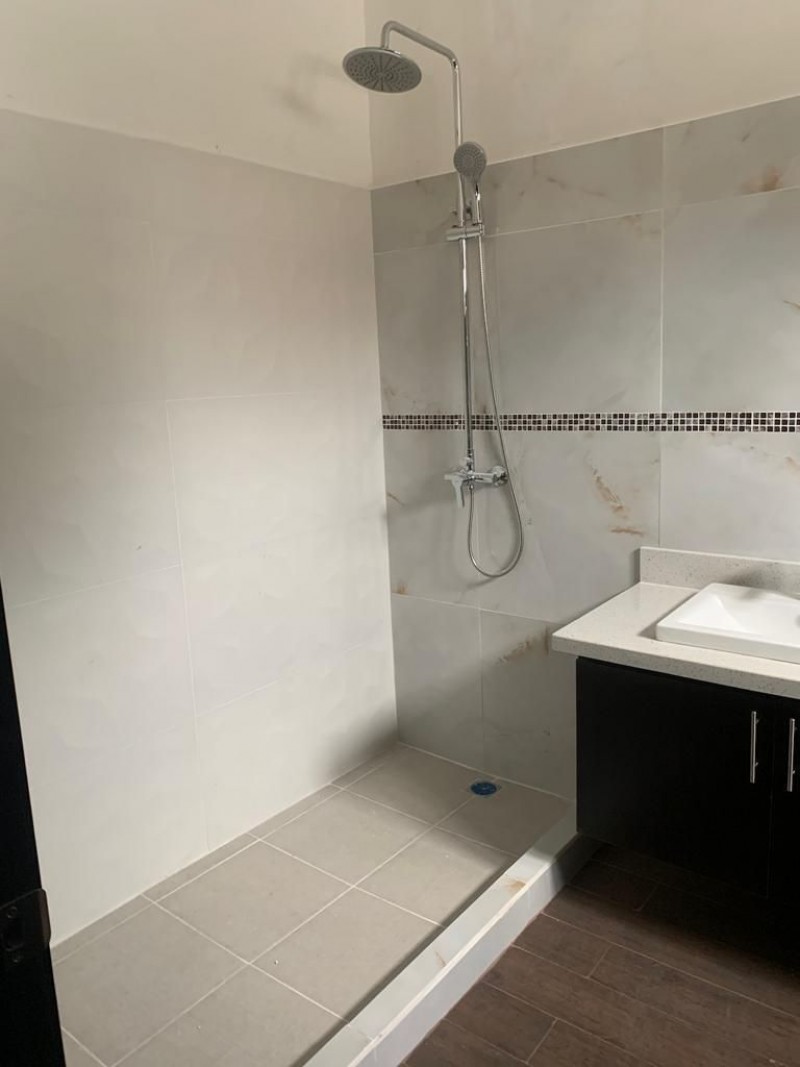 299 SE VENDE PRECIOSA CASA (ZONA 17 COL. LOMAS DEL NORTE) Guatemala ...